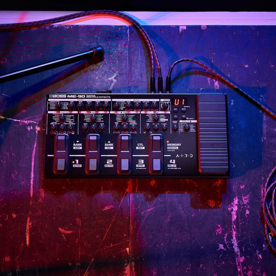 Pedaleira Boss ME-90 Multi Efeitos P/ Guitarra - Akustica Musical